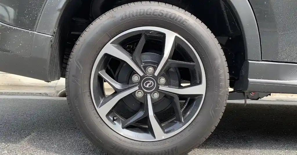 Saiz Tayar Aruz Standard Mengikut Tahun Model